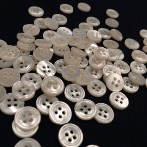 What is Pique Fabric & Why Use it For Shirting - Acorn Fabrics